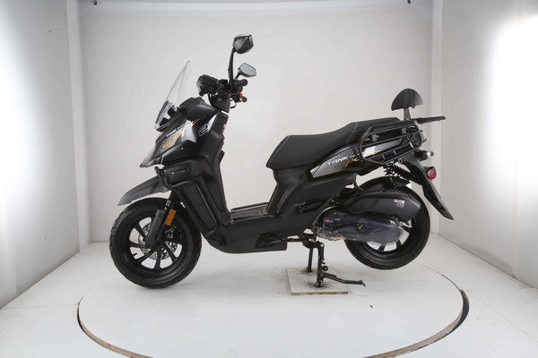 Tank 200 EFI Sport Scooter – BDX Performance