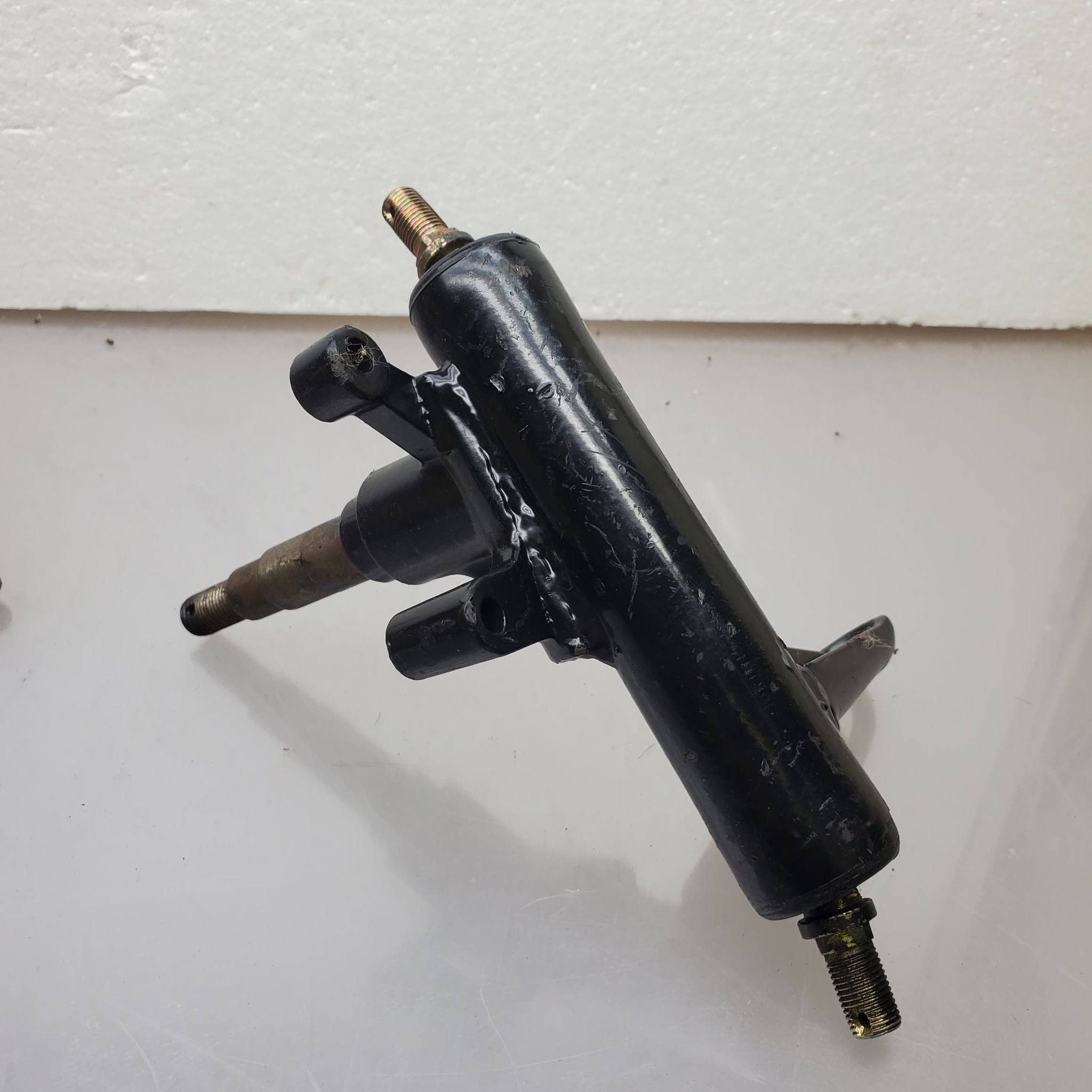 Kinroad Go-Kart Drivers Side Spindle – BDX Performance